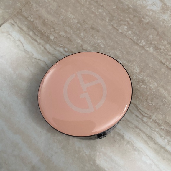 Giorgio Armani | Makeup | Giorgio Armani Luminous Silk Glow Fusion ...